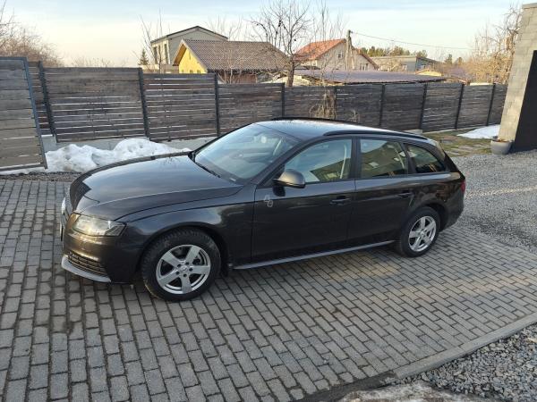 Pelēks Audi A4 2009 Viļņa, ar dzinēja tilpumu 1.80 L un nobraukumu 291 tūkst. km par 4900 €, foto 4 vietnē AUTOMOTO.COM.LV