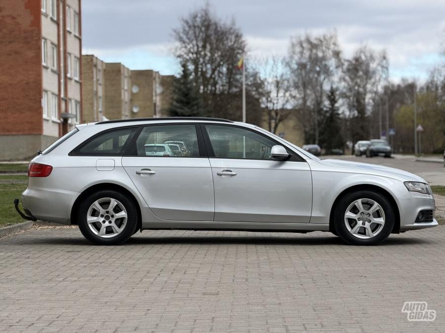 Pelēks Audi A4 2009 Kaišiadorys, ar dzinēja tilpumu 2.00 L un nobraukumu 290 tūkst. km par 4000 €, foto 6 vietnē AUTOMOTO.COM.LV