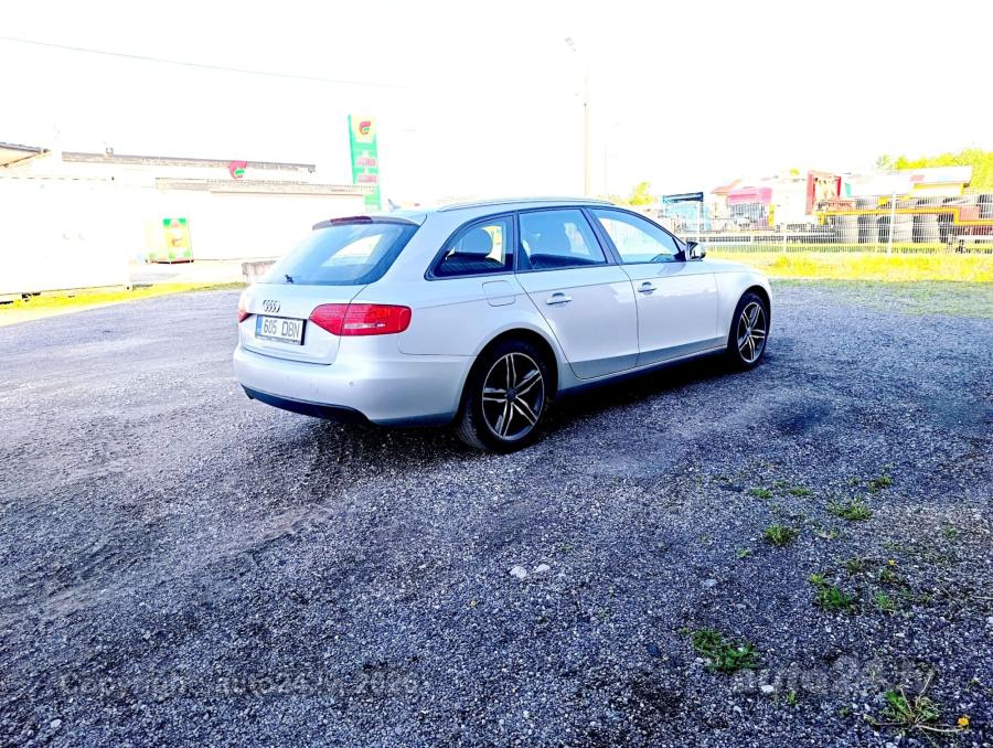 Grey Audi A4 2009 in Tallinn, with an engine capacity of 2.00 L and mileage of 308 thousand km for 2399 €, photo 4 on AUTOMOTO.COM.LV