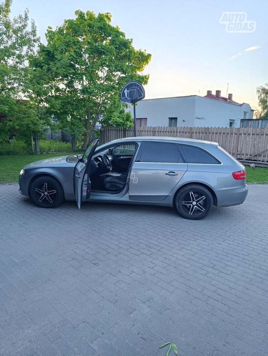 Grey Audi A4 2009 in Panevezys, with an engine capacity of 2.00 L and mileage of 259 thousand km for 5000 €, photo 3 on AUTOMOTO.COM.LV
