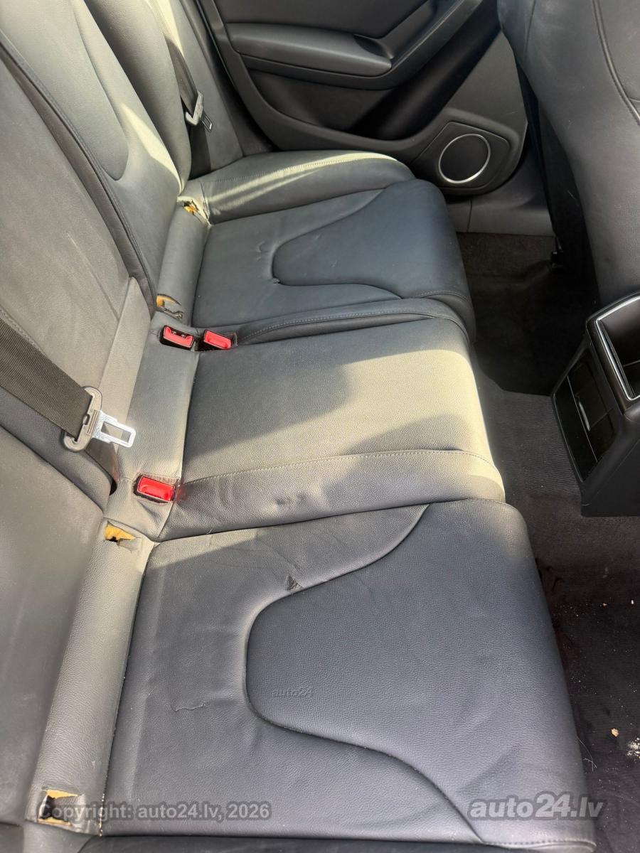 Pelēks Audi A4 2009 Tallina, ar dzinēja tilpumu 3.00 L un nobraukumu 466 tūkst. km par 3999 €, foto 11 vietnē AUTOMOTO.COM.LV