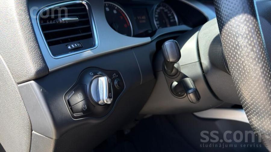 Pelēks Audi A4 2009 Liepāja, ar dzinēja tilpumu 1.80 L un nobraukumu 271 tūkst. km par 4450 €, foto 13 vietnē AUTOMOTO.COM.LV