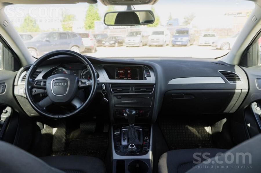 Grey Audi A4 2009 in Riga, with an engine capacity of 2.00 L and mileage of 340 thousand km for 6290 €, photo 11 on AUTOMOTO.COM.LV