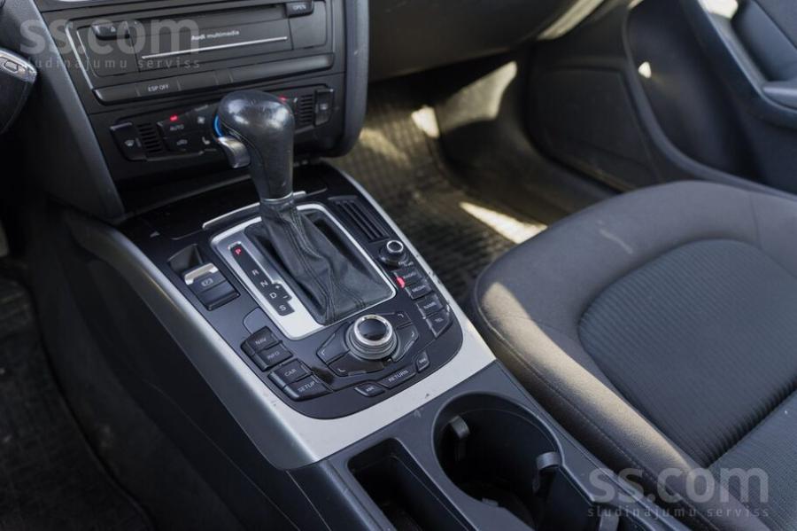 Grey Audi A4 2009 in Riga, with an engine capacity of 2.00 L and mileage of 340 thousand km for 6290 €, photo 21 on AUTOMOTO.COM.LV