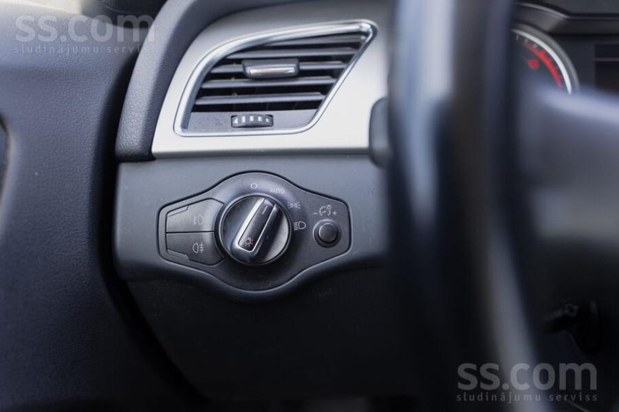 Grey Audi A4 2009 in Riga, with an engine capacity of 2.00 L and mileage of 340 thousand km for 6290 €, photo 22 on AUTOMOTO.COM.LV
