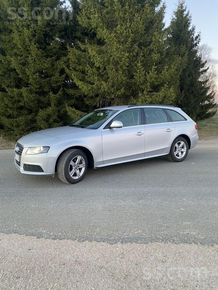 Grey Audi A4 2009 in Riga, with an engine capacity of 2.00 L and mileage of 480 thousand km for 2500 €, photo 1 on AUTOMOTO.COM.LV