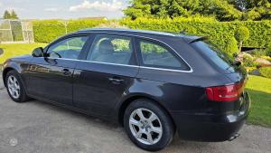 Grey Audi A4 2009 in Raseiniai, with an engine capacity of 1.97 L and mileage of 357 thousand km for 4400 €, photo 4 on AUTOMOTO.COM.LV