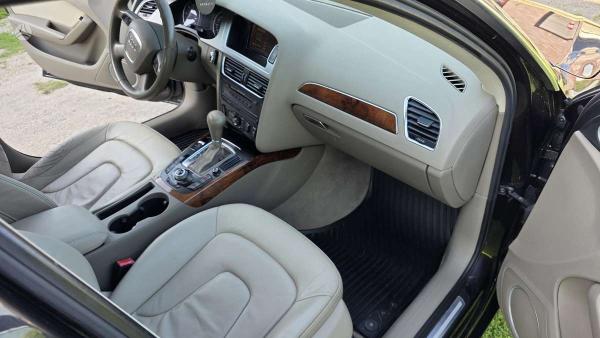 Grey Audi A4 2009 in Raseiniai, with an engine capacity of 1.97 L and mileage of 357 thousand km for 4400 €, photo 9 on AUTOMOTO.COM.LV