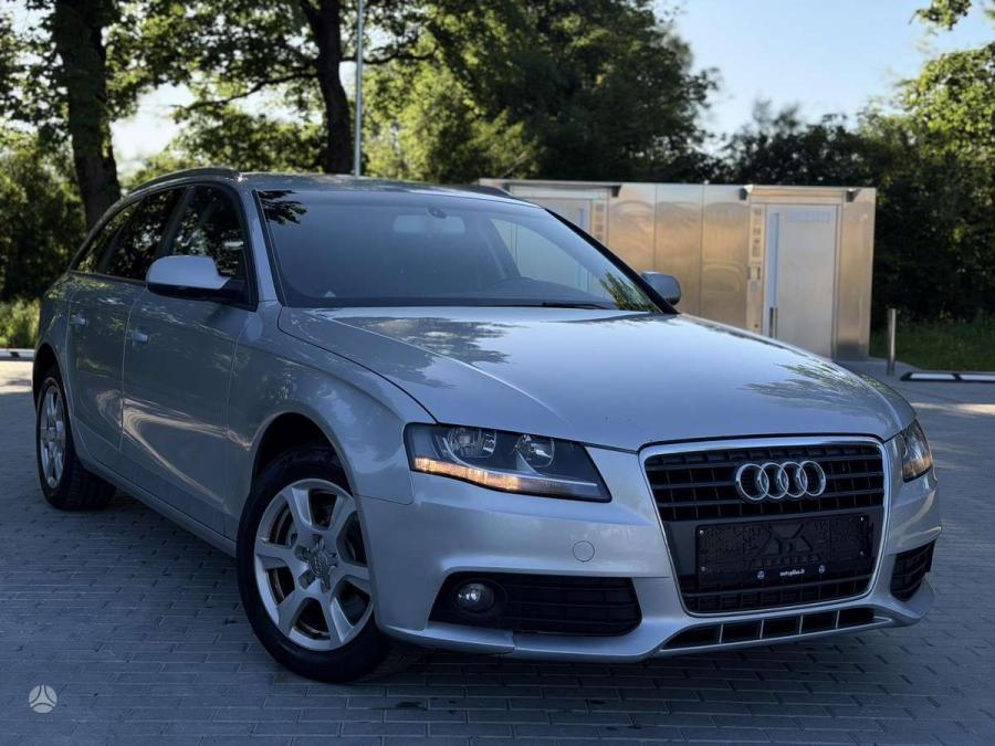 Grey Audi A4 2009 in Rokiskis, with an engine capacity of 1.97 L and mileage of 360 thousand km for 3450 €, photo 3 on AUTOMOTO.COM.LV