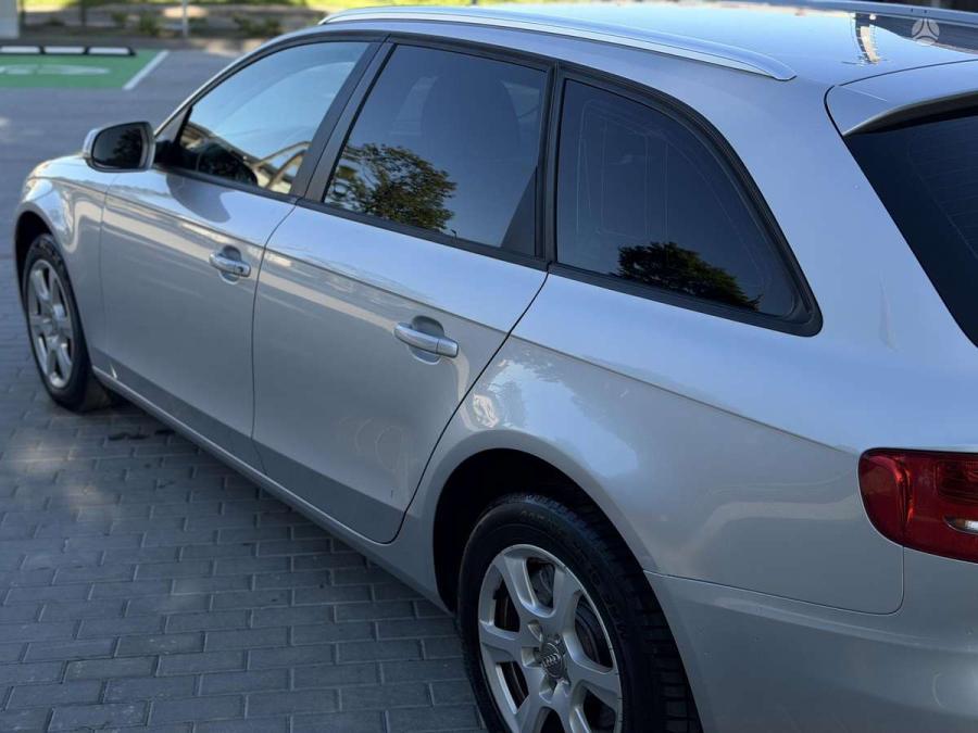 Grey Audi A4 2009 in Rokiskis, with an engine capacity of 1.97 L and mileage of 360 thousand km for 3450 €, photo 15 on AUTOMOTO.COM.LV