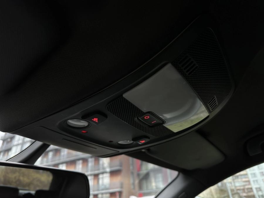 Pelēks Audi A4 2009 Rīga, ar dzinēja tilpumu 2.70 L un nobraukumu 251 tūkst. km par 5290 €, foto 30 vietnē AUTOMOTO.COM.LV