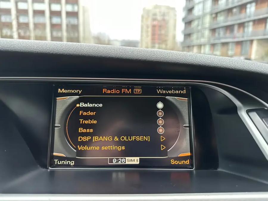 Grey Audi A4 2009 in Riga, with an engine capacity of 2.70 L and mileage of 251 thousand km for 5290 €, photo 25 on AUTOMOTO.COM.LV