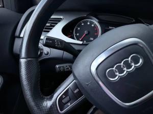 Grey Audi A4 2009 in Riga, with an engine capacity of 1.80 L and mileage of 264 thousand km for 3900 €, photo 11 on AUTOMOTO.COM.LV