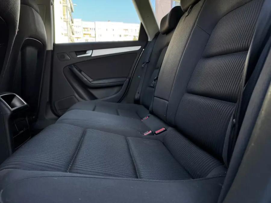 Grey Audi A4 2009 in Riga, with an engine capacity of 2.00 L and mileage of 364 thousand km for 4390 €, photo 14 on AUTOMOTO.COM.LV