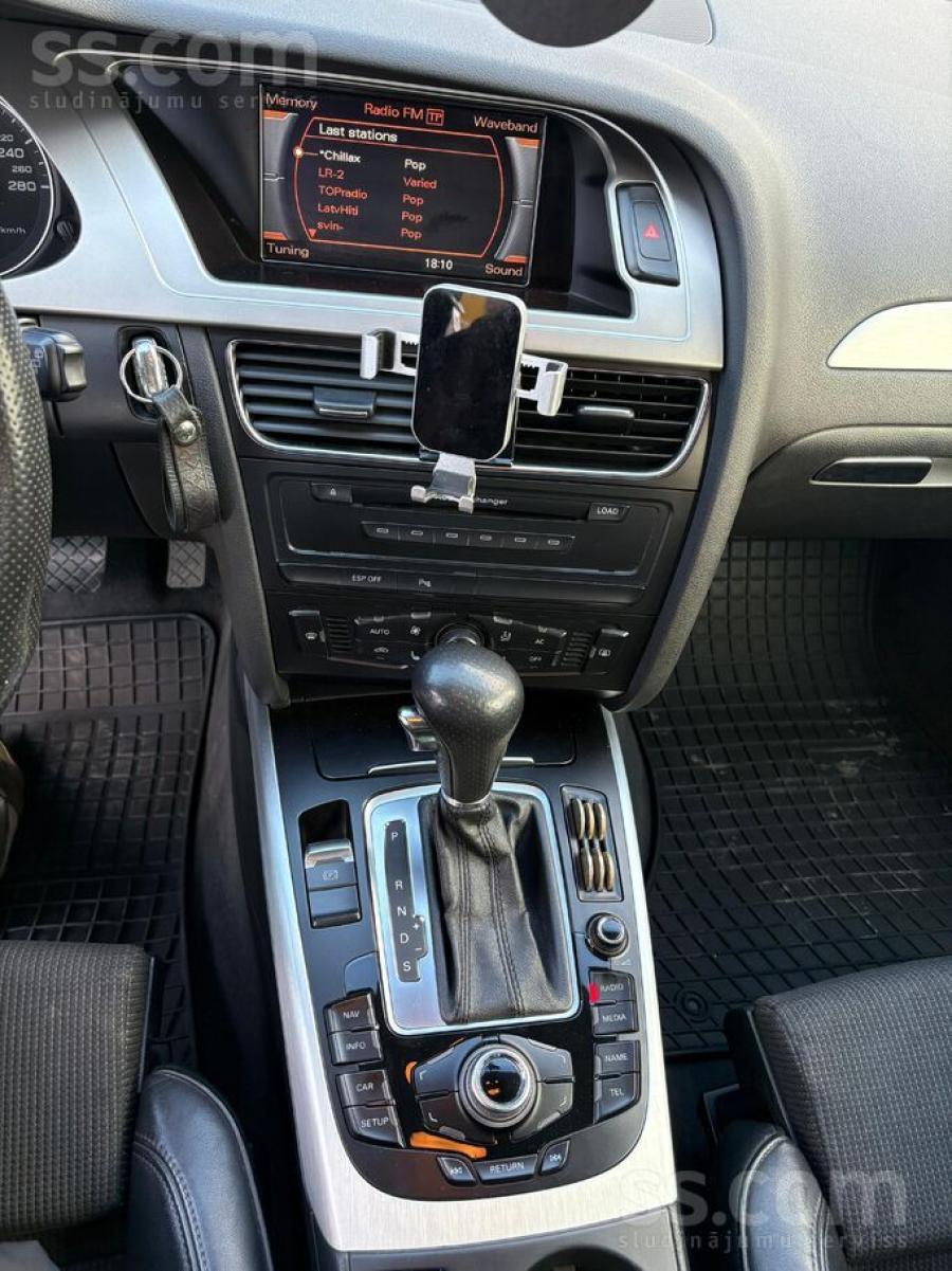Pelēks Audi A4 2009 Rīga, ar dzinēja tilpumu 3.00 L un nobraukumu 340 tūkst. km par 5200 €, foto 21 vietnē AUTOMOTO.COM.LV
