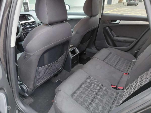 Pelēks Audi A4 2009 Viļņa, ar dzinēja tilpumu 2.70 L un nobraukumu 244 tūkst. km par 5250 €, foto 9 vietnē AUTOMOTO.COM.LV
