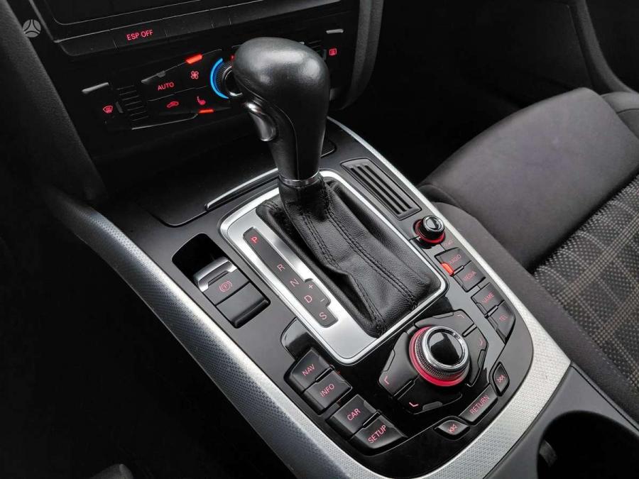 Pelēks Audi A4 2009 Viļņa, ar dzinēja tilpumu 2.70 L un nobraukumu 244 tūkst. km par 5250 €, foto 15 vietnē AUTOMOTO.COM.LV