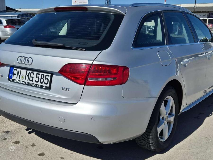 Pelēks Audi A4 2009 Šauļi, ar dzinēja tilpumu 1.78 L un nobraukumu 229 tūkst. km par 4150 €, foto 10 vietnē AUTOMOTO.COM.LV