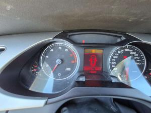 Pelēks Audi A4 2009 Šauļi, ar dzinēja tilpumu 1.78 L un nobraukumu 229 tūkst. km par 4150 €, foto 23 vietnē AUTOMOTO.COM.LV