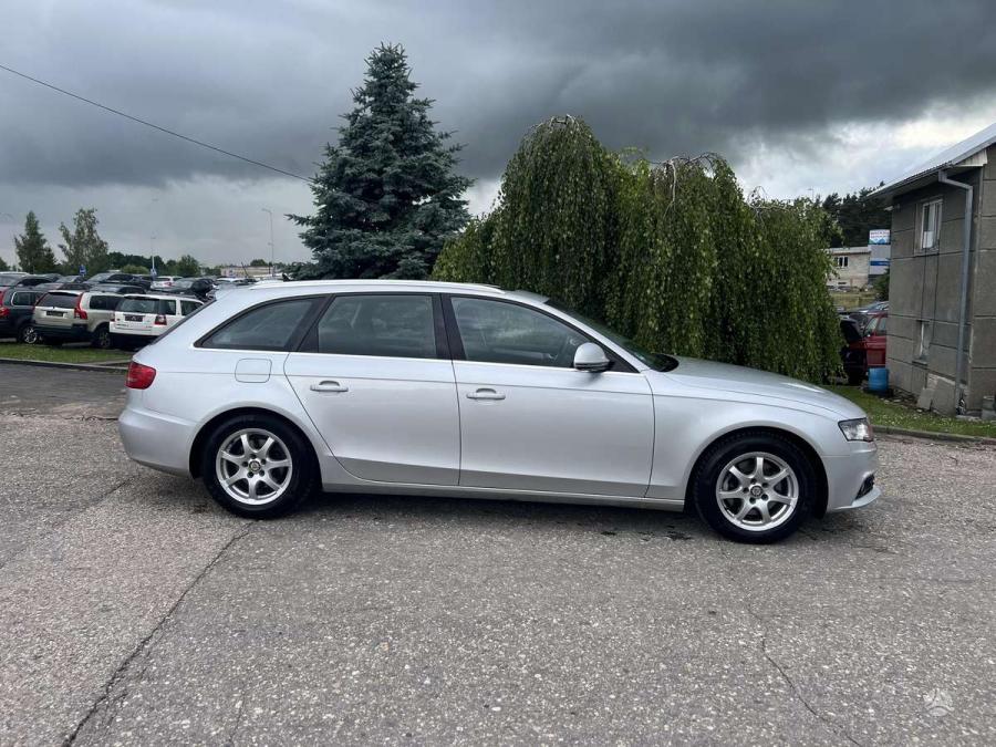 Grey Audi A4 2009 in Utena, with an engine capacity of 1.97 L and mileage of 317 thousand km for 5650 €, photo 9 on AUTOMOTO.COM.LV
