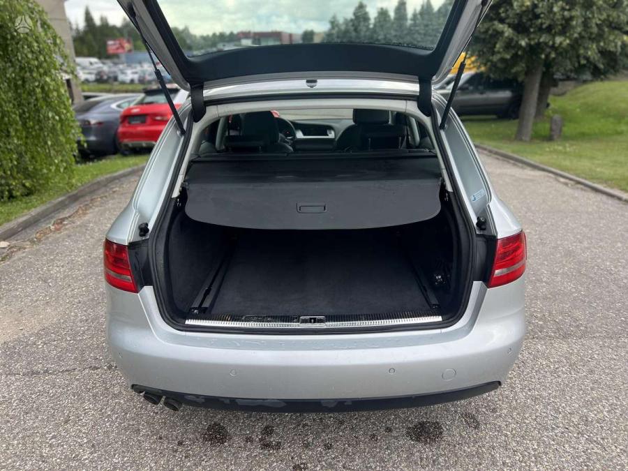 Grey Audi A4 2009 in Utena, with an engine capacity of 1.97 L and mileage of 317 thousand km for 5650 €, photo 26 on AUTOMOTO.COM.LV