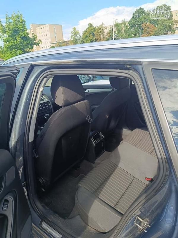 Pelēks Audi A4 2009 Viļņa, ar dzinēja tilpumu 2.70 L un nobraukumu 342 tūkst. km par 4200 €, foto 9 vietnē AUTOMOTO.COM.LV
