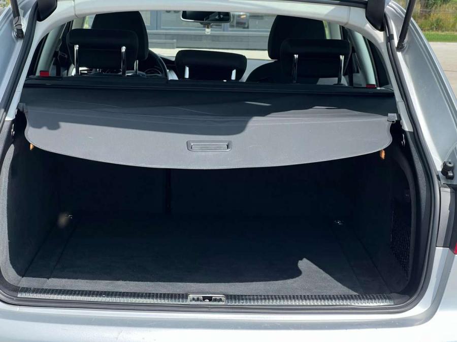 Pelēks Audi A4 2009 Tauragė, ar dzinēja tilpumu 1.99 L un nobraukumu 295 tūkst. km par 4300 €, foto 14 vietnē AUTOMOTO.COM.LV