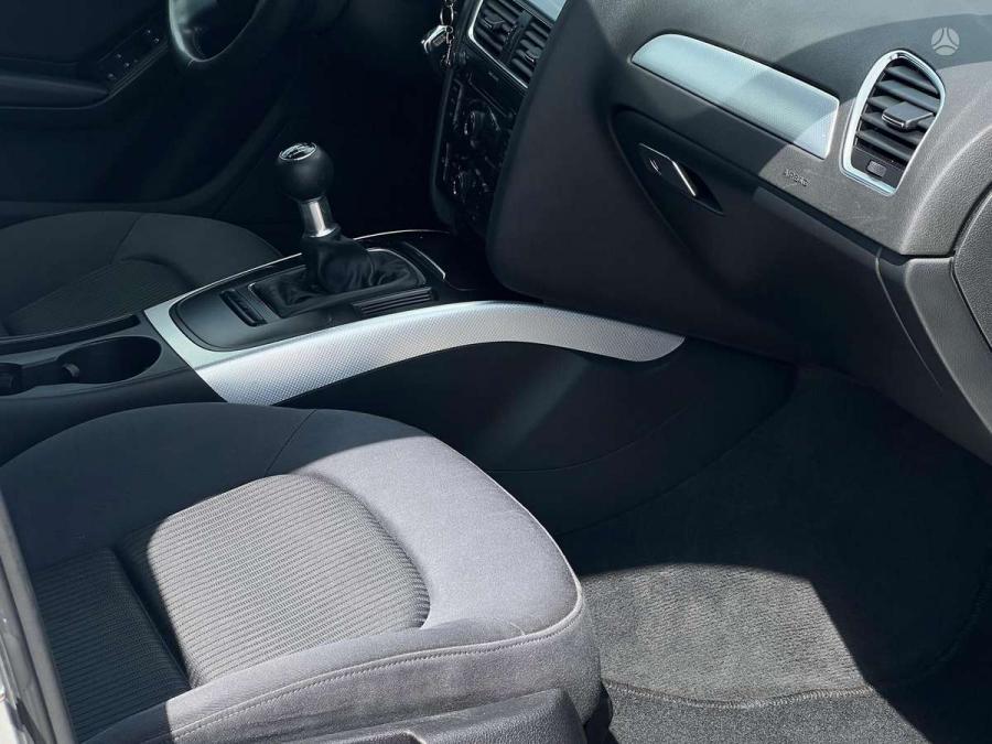Pelēks Audi A4 2009 Tauragė, ar dzinēja tilpumu 1.99 L un nobraukumu 295 tūkst. km par 4300 €, foto 15 vietnē AUTOMOTO.COM.LV