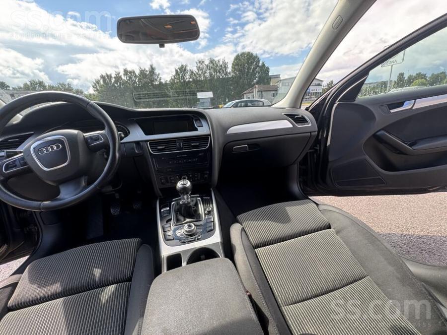 Grey Audi A4 2009 in Riga, with an engine capacity of 2.00 L and mileage of 292 thousand km for 4600 €, photo 9 on AUTOMOTO.COM.LV