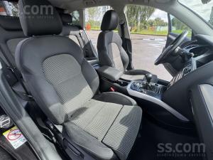 Grey Audi A4 2009 in Riga, with an engine capacity of 2.00 L and mileage of 292 thousand km for 4600 €, photo 10 on AUTOMOTO.COM.LV