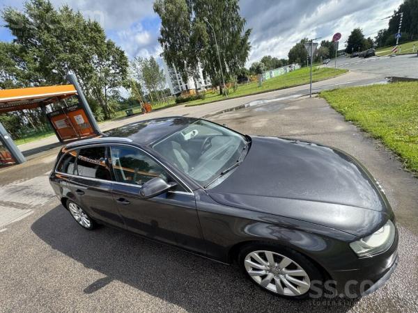 Серый Ауди А4 2009 в Рига, объемом двигателя 2.00 л и пробегом 292 тыс. км за 3900 €, фото 3 на AUTOMOTO.COM.LV
