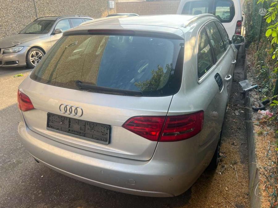 Pelēks Audi A4 2009 Utena, ar dzinēja tilpumu 2.00 L un nobraukumu 214 tūkst. km par 4900 €, foto 4 vietnē AUTOMOTO.COM.LV