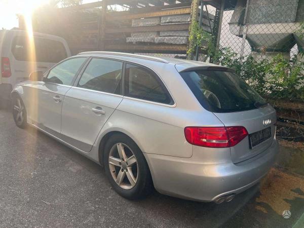 Pelēks Audi A4 2009 Utena, ar dzinēja tilpumu 2.00 L un nobraukumu 214 tūkst. km par 4900 €, foto 4 vietnē AUTOMOTO.COM.LV