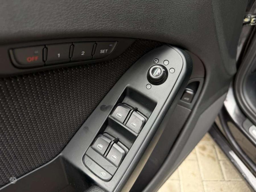 Grey Audi A4 2009 in Kaunas, with an engine capacity of 1.99 L and mileage of 324 thousand km for 5800 €, photo 12 on AUTOMOTO.COM.LV