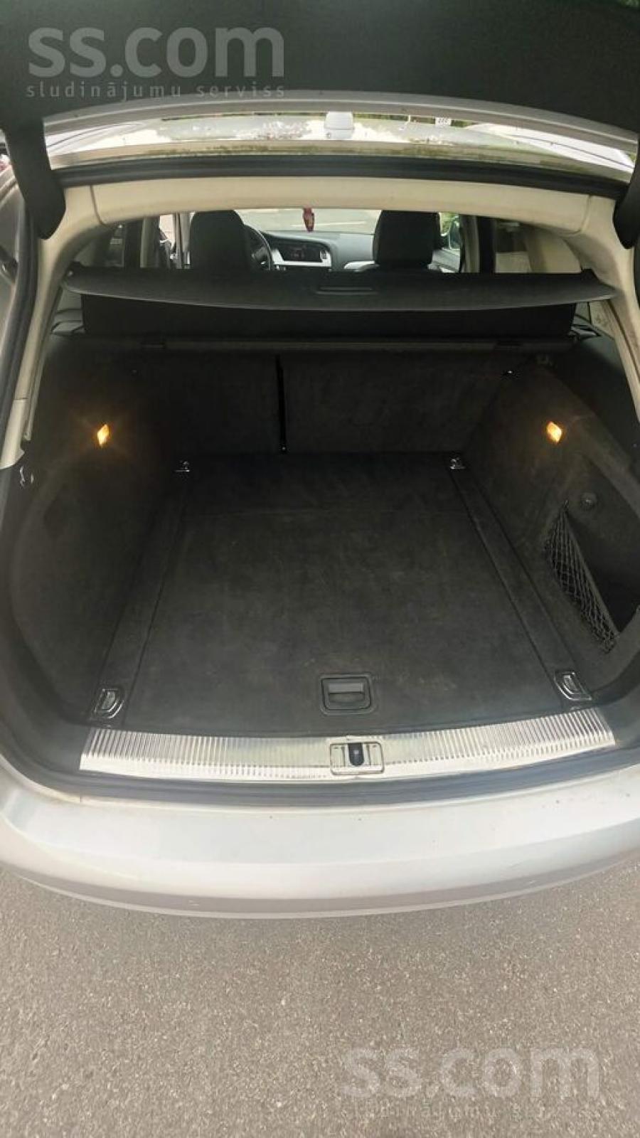 Pelēks Audi A4 2009 Valmiera, ar dzinēja tilpumu 2.00 L un nobraukumu 446 tūkst. km par 4700 €, foto 9 vietnē AUTOMOTO.COM.LV
