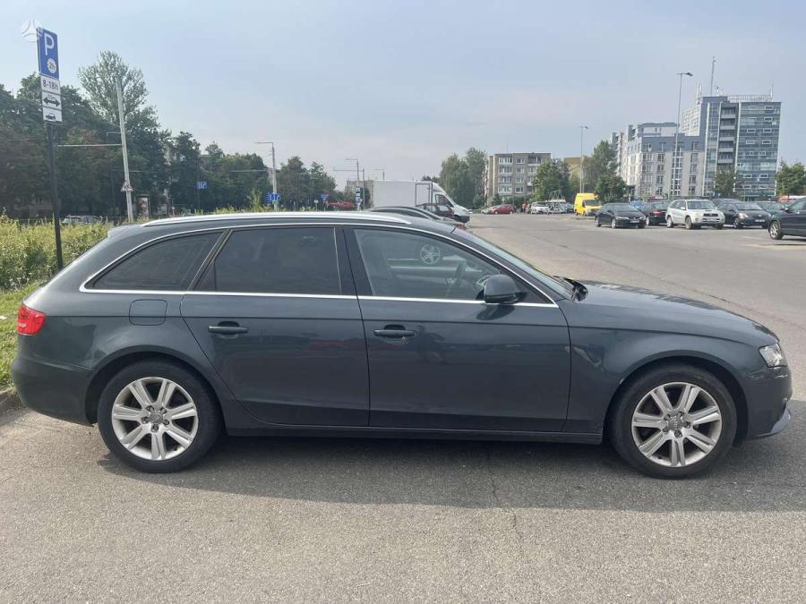 Grey Audi A4 2009 in Vilnius, with an engine capacity of 2.70 L and mileage of 342 thousand km for 4000 €, photo 3 on AUTOMOTO.COM.LV