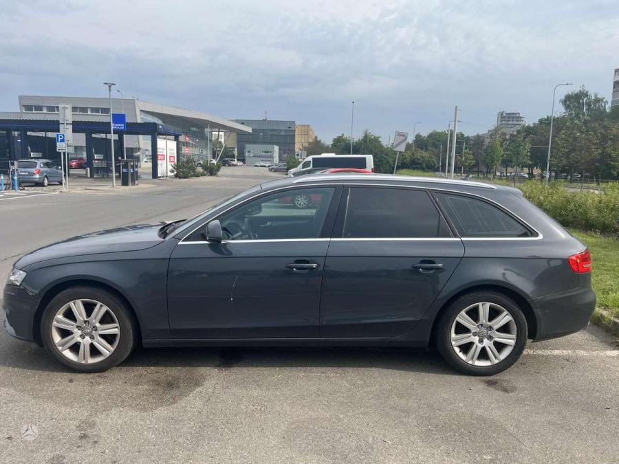 Grey Audi A4 2009 in Vilnius, with an engine capacity of 2.70 L and mileage of 342 thousand km for 4000 €, photo 6 on AUTOMOTO.COM.LV