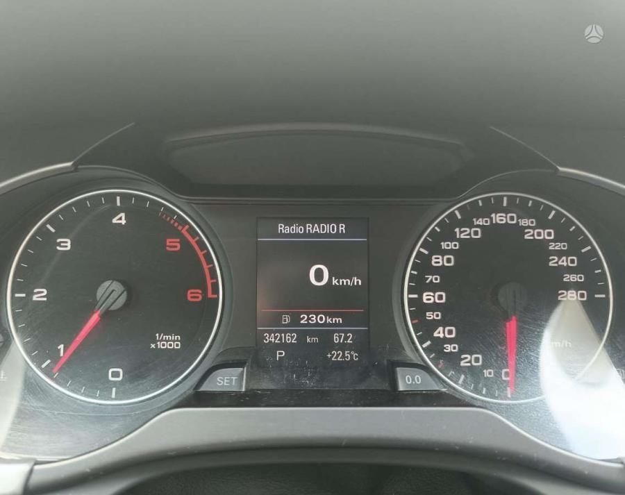 Grey Audi A4 2009 in Vilnius, with an engine capacity of 2.70 L and mileage of 342 thousand km for 4000 €, photo 11 on AUTOMOTO.COM.LV