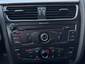 Pelēks Audi A4 2009 Rīga, ar dzinēja tilpumu 2.00 L un nobraukumu 347 tūkst. km par 3990 €, foto 16 vietnē AUTOMOTO.COM.LV