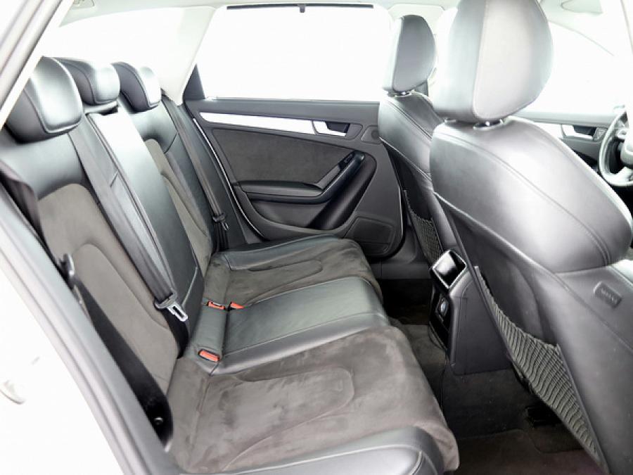 Pelēks Audi A4 2009 Tallina, ar dzinēja tilpumu 2.00 L un nobraukumu 315 tūkst. km par 3499 €, foto 8 vietnē AUTOMOTO.COM.LV