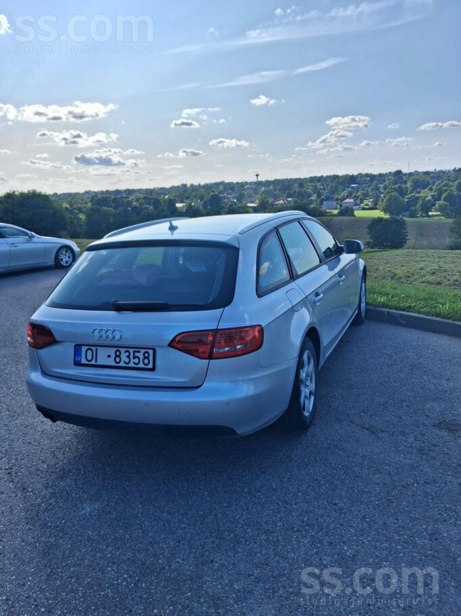 Grey Audi A4 2009 in Riga, with an engine capacity of 2.00 L and mileage of 308 thousand km for 5200 €, photo 3 on AUTOMOTO.COM.LV