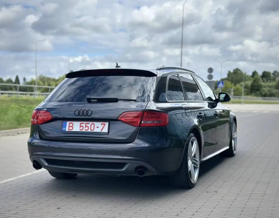 Pelēks Audi A4 2009 Rēzekne, ar dzinēja tilpumu 3.00 L un nobraukumu 268 tūkst. km par 6990 €, foto 7 vietnē AUTOMOTO.COM.LV