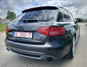 Pelēks Audi A4 2009 Rēzekne, ar dzinēja tilpumu 3.00 L un nobraukumu 268 tūkst. km par 6990 €, foto 8 vietnē AUTOMOTO.COM.LV