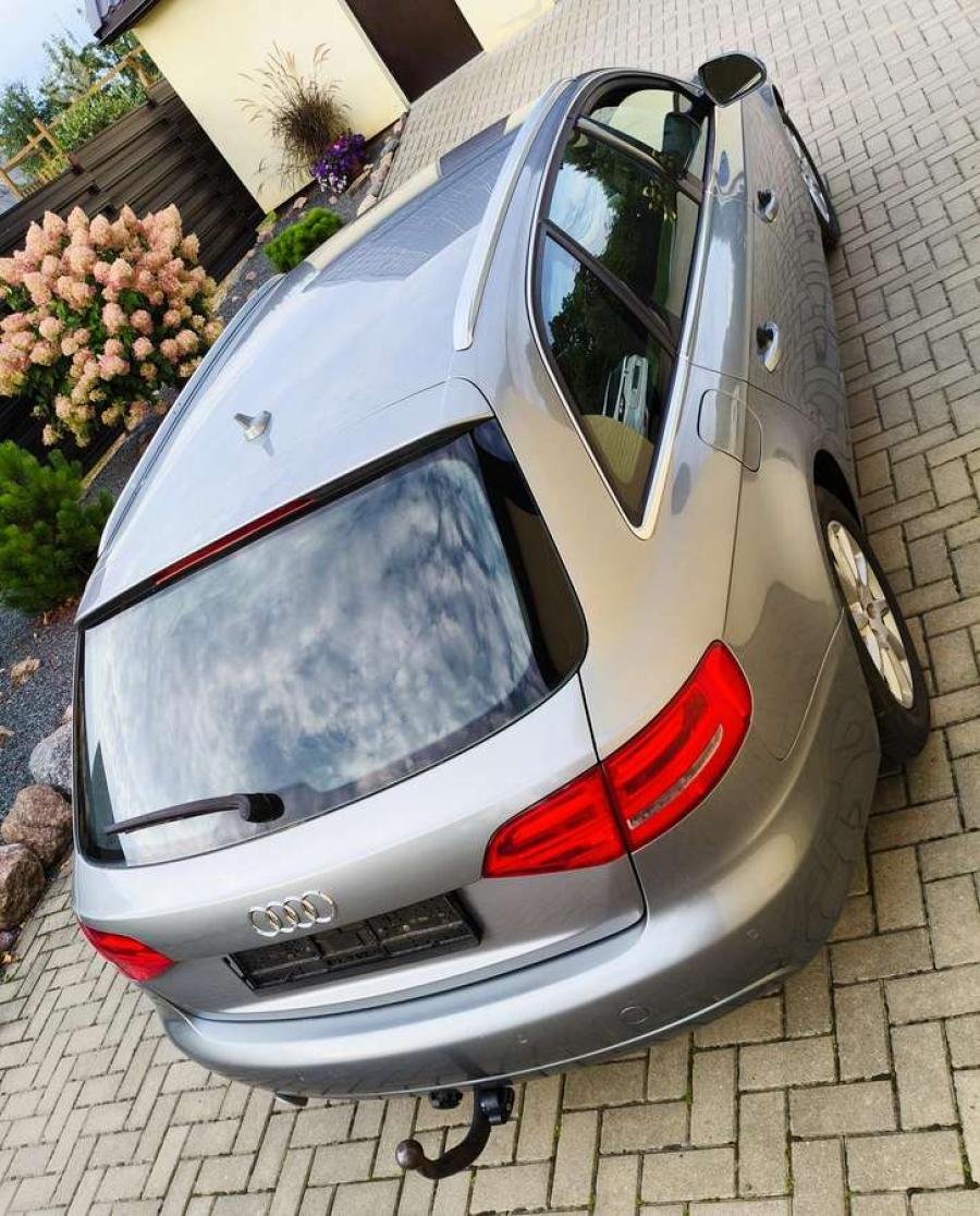 Pelēks Audi A4 2009 Pasvalys, ar dzinēja tilpumu 1.99 L un nobraukumu 298 tūkst. km par 4050 €, foto 3 vietnē AUTOMOTO.COM.LV