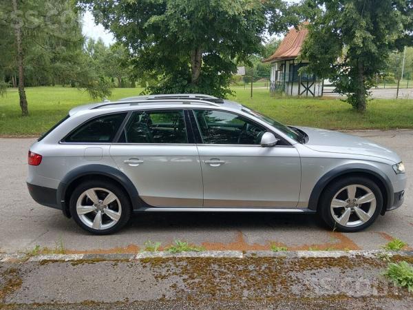 Audi A4 2009 in Kuldiga on AUTOMOTO.COM.LV Grey Audi A4 2009 in Kuldiga, with an engine capacity of 2.00 L and mileage of 188 thousand km for 7900 €, photo 3 on AUTOMOTO.COM.LV