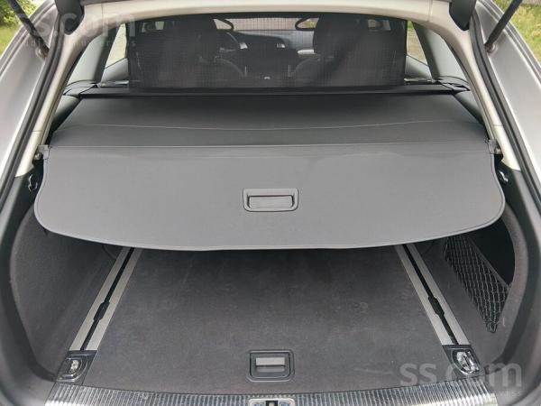 Audi A4 2009 in Kuldiga on AUTOMOTO.COM.LV Grey Audi A4 2009 in Kuldiga, with an engine capacity of 2.00 L and mileage of 188 thousand km for 7900 €, photo 9 on AUTOMOTO.COM.LV