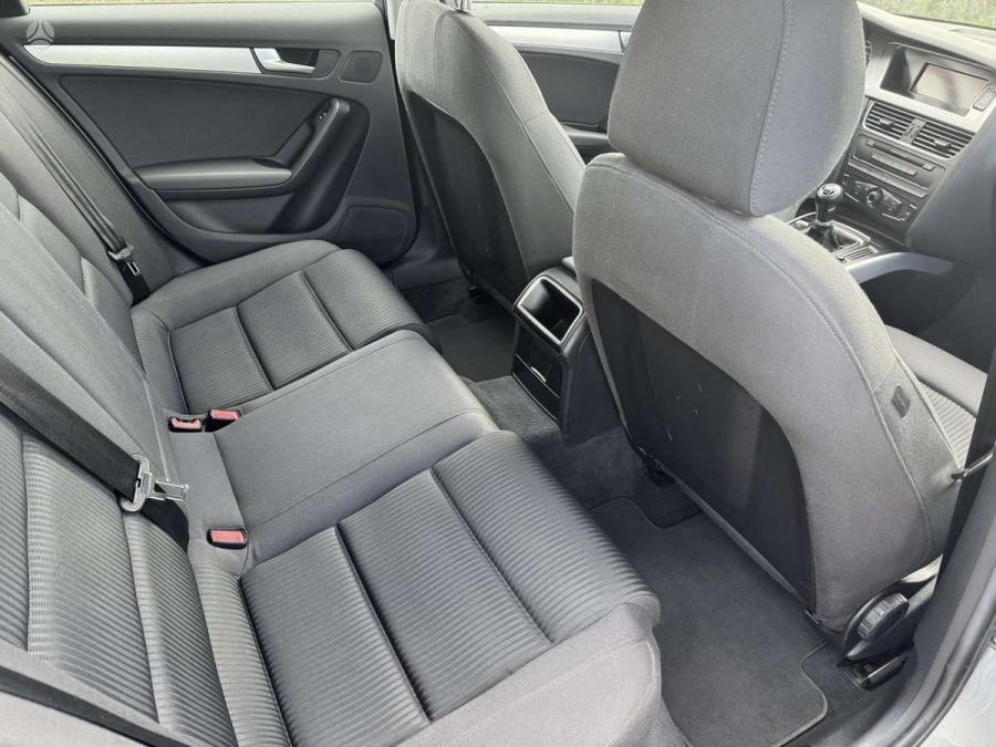 Grey Audi A4 2009 in Vilnius, with an engine capacity of 1.97 L and mileage of 339 thousand km for 4300 €, photo 8 on AUTOMOTO.COM.LV