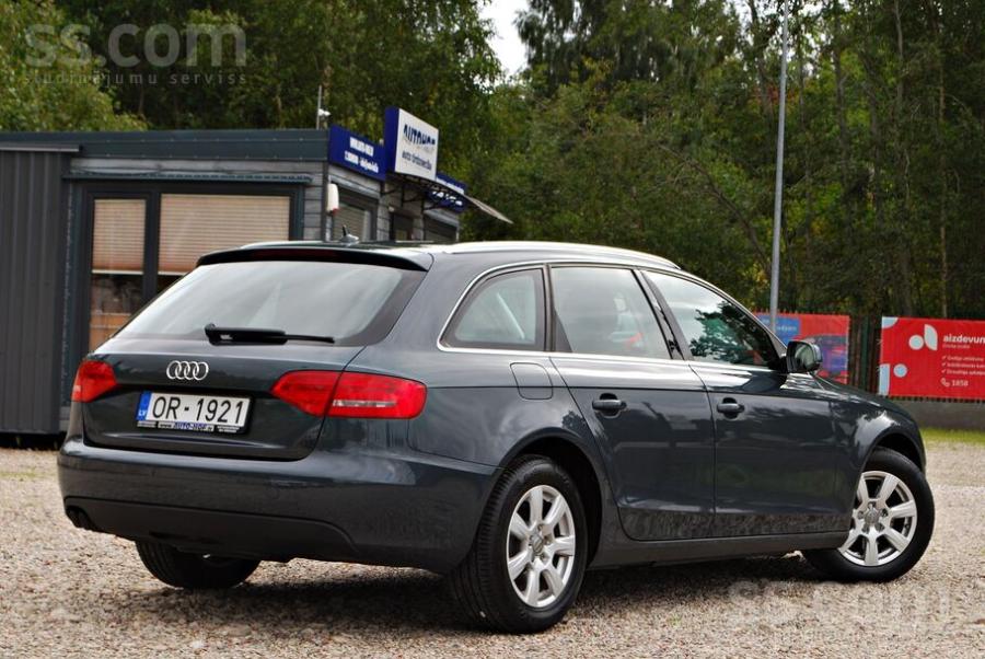 Pelēks Audi A4 2009 Tukums, ar dzinēja tilpumu 2.00 L un nobraukumu 266 tūkst. km par 5900 €, foto 3 vietnē AUTOMOTO.COM.LV