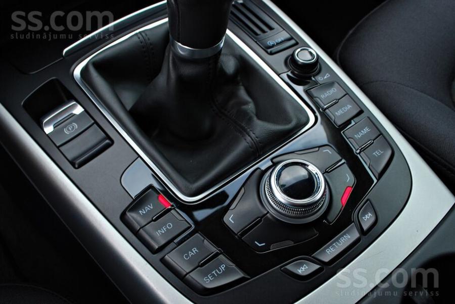 Pelēks Audi A4 2009 Tukums, ar dzinēja tilpumu 2.00 L un nobraukumu 266 tūkst. km par 5900 €, foto 13 vietnē AUTOMOTO.COM.LV