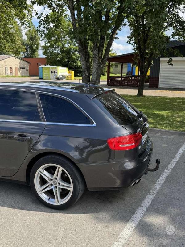 Grey Audi A4 2009 in Skuodas, with an engine capacity of 1.97 L and mileage of 265 thousand km for 4950 €, photo 7 on AUTOMOTO.COM.LV